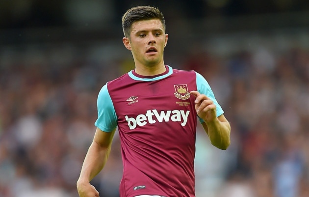 Tiểu sử cầu thủ Aaron Cresswell đang chơi cho CLB Stoke City
