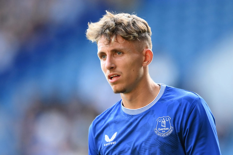 Tiểu sử cầu thủ Jesper Lindstrom đang thi đấu cho CLB Wolfsburg