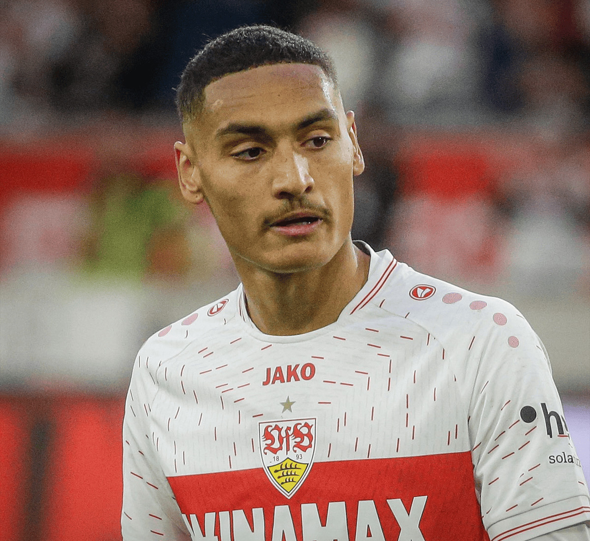 Tiểu sử cầu thủ Enzo Millot tiền vệ câu lạc bộ Al-Ahli