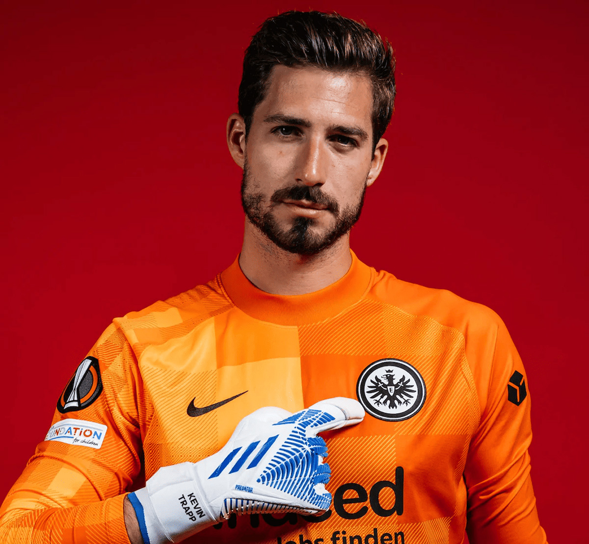 Tiểu sử thủ môn Kevin Trapp của câu lạc bộ Eintracht Frankfurt
