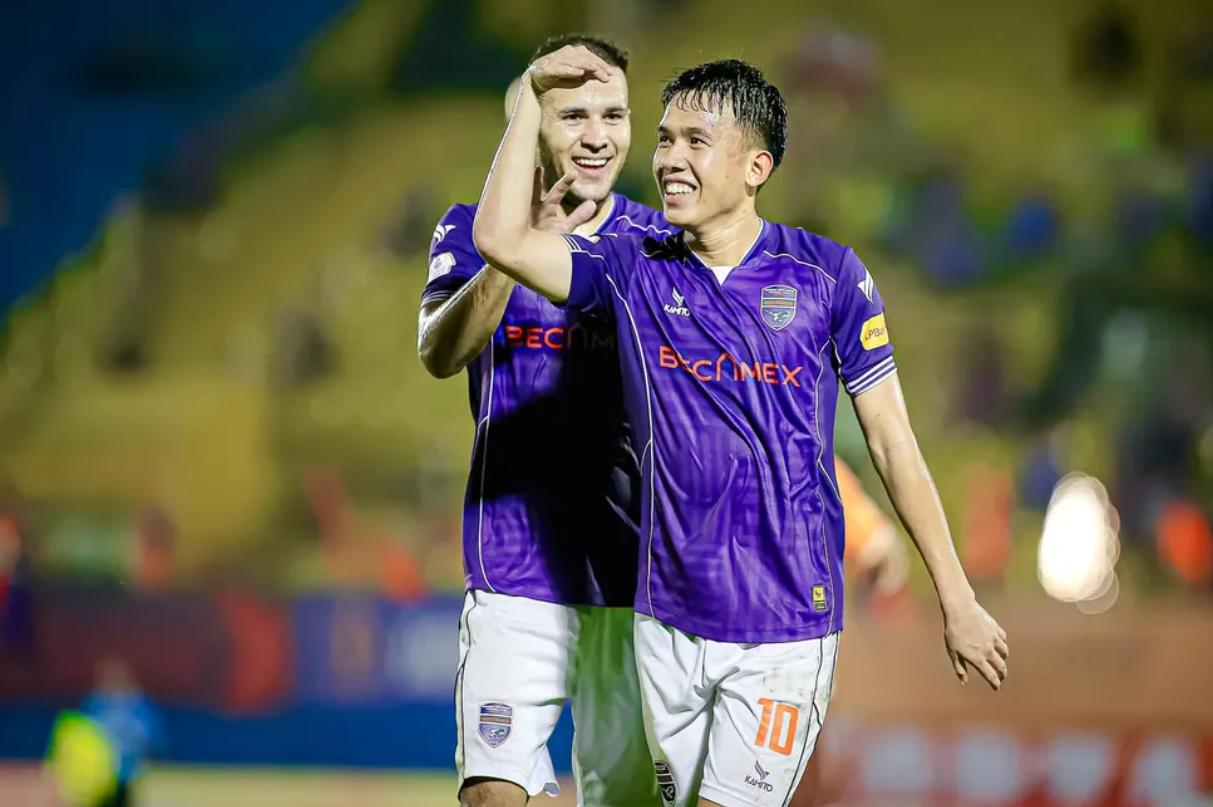 CLB Bình Dương chia tay Nghiêm Xuân Tú, Minh Khoa