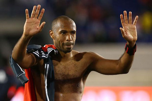 Màn trình diễn siêu hạng của huyền thoại Thierry Henry