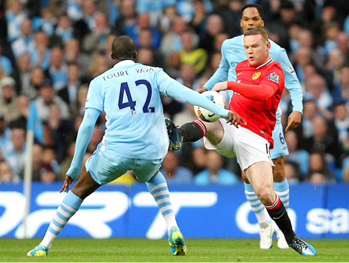 Dùng Rooney để trị Yaya Toure?