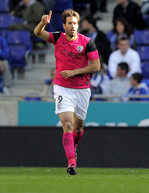 Van Nistelrooy hết cửa dự EURO 2012