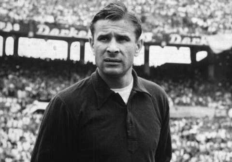 Video clip chân dung và hình ảnh Lev Yashin khi còn t