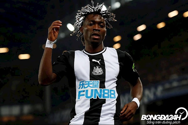 Tiểu sử cầu thủ Christian Atsu tiền vệ của Newcastle United