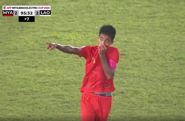 Xem lại siêu phẩm sút hàng rào đỉnh cao của Maung Maung Lwin
